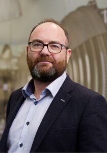 Meet the Team - Engine Lease Finance Corporation All rights reserved