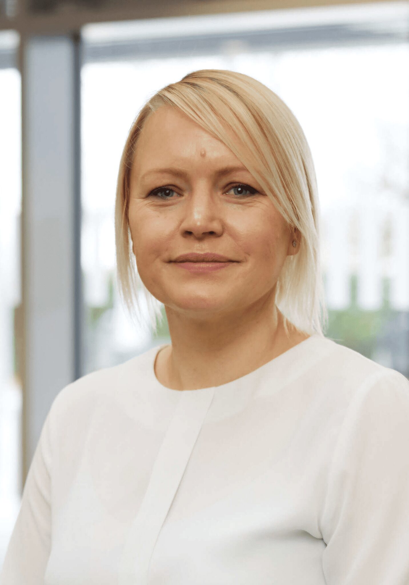 About Us - Engine Lease Finance Corporation All rights reserved